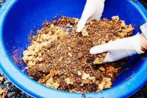 How to make a Bokashi preparation step by step - Like Plants